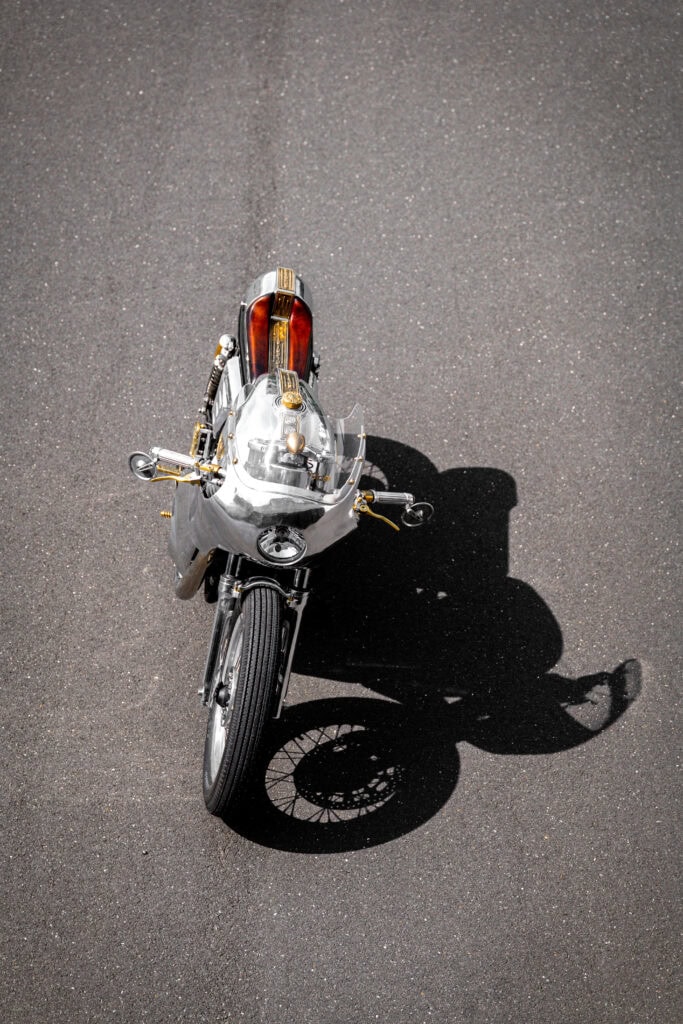 Royal Enfield GT 650 Schatten – Ultimatives Custom Bike